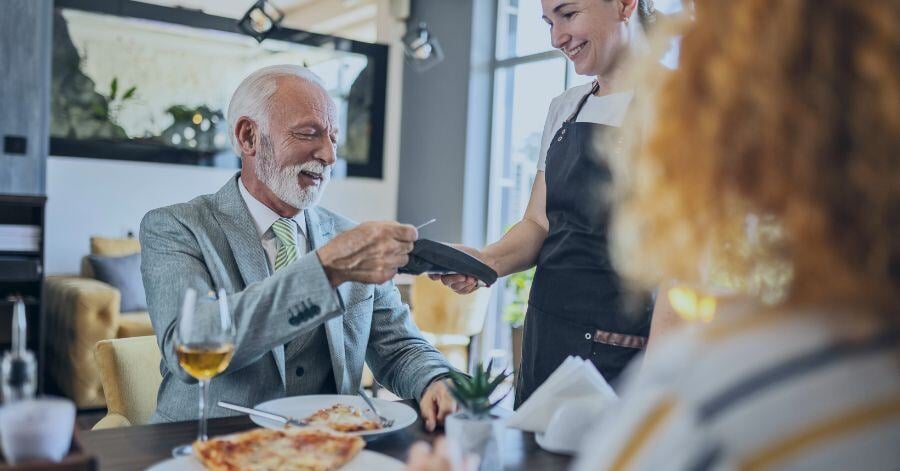 What is the Average Restaurant Food Cost Per Month?